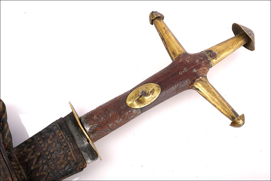 Antigua Espada Corta o Cuchillo Largo Tuareg. Circa 1900